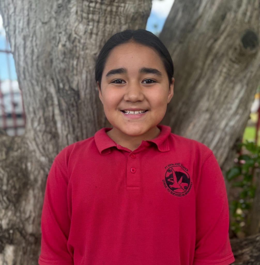 caylee Descriptive Paragraph: Paris Olympic Torch – Caylee @ Pt England ...